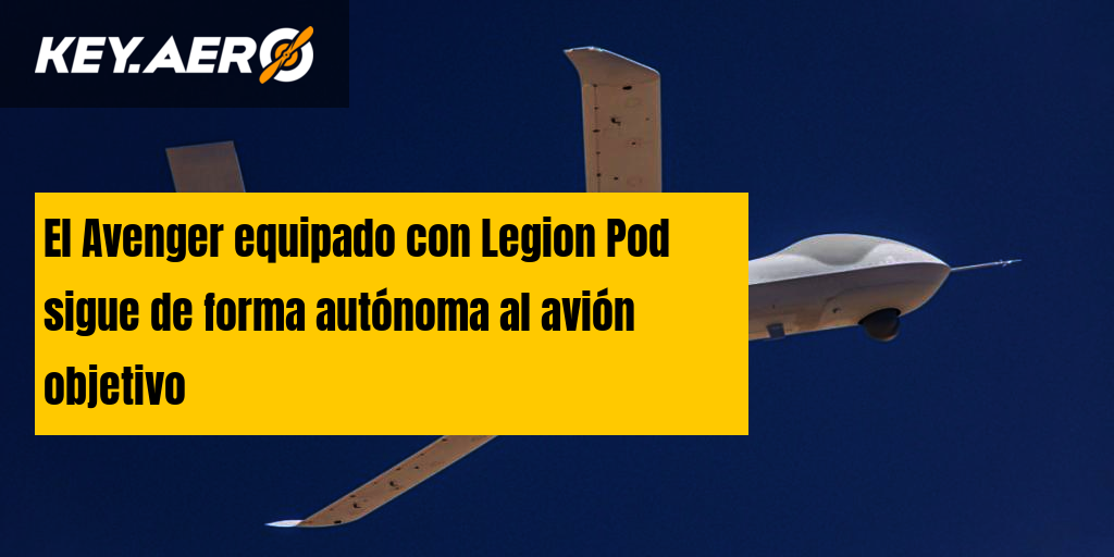El Vengador equipado con Legion Pod sigue de forma autónoma al objetivo